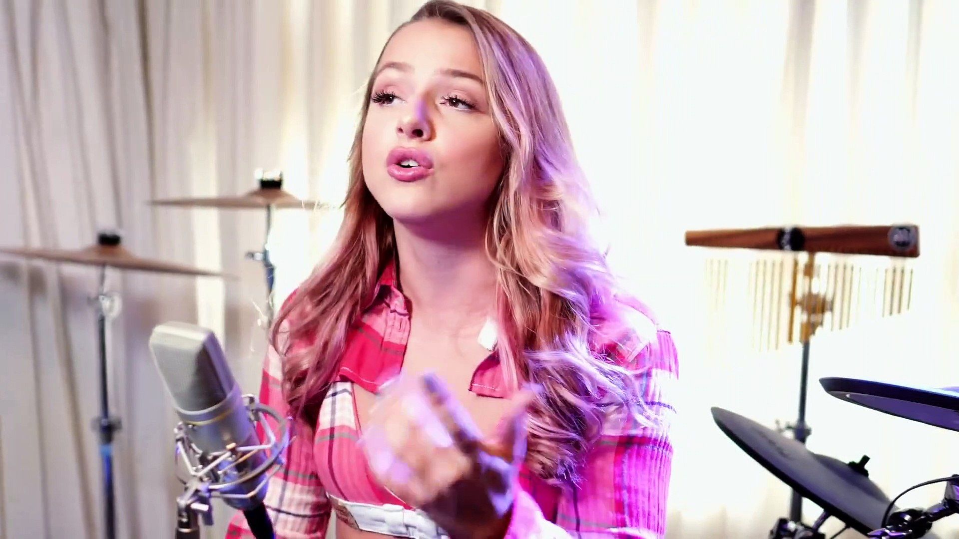 Emma Heesters Wallpapers - Wallpaper Cave