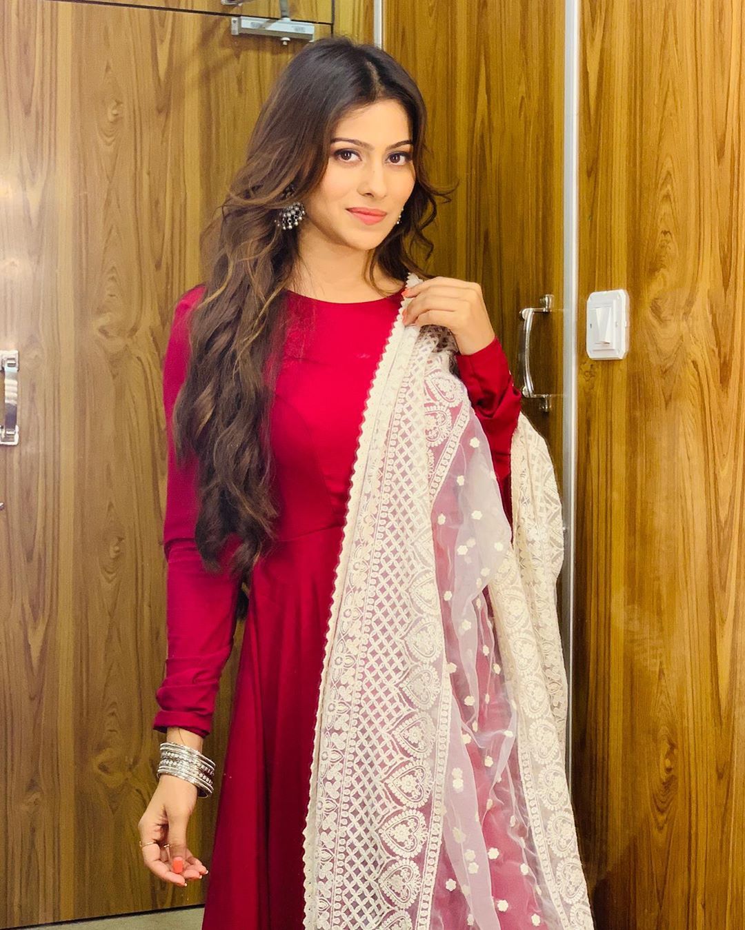 Aparna Dixit Phone Wallpapers - Wallpaper Cave