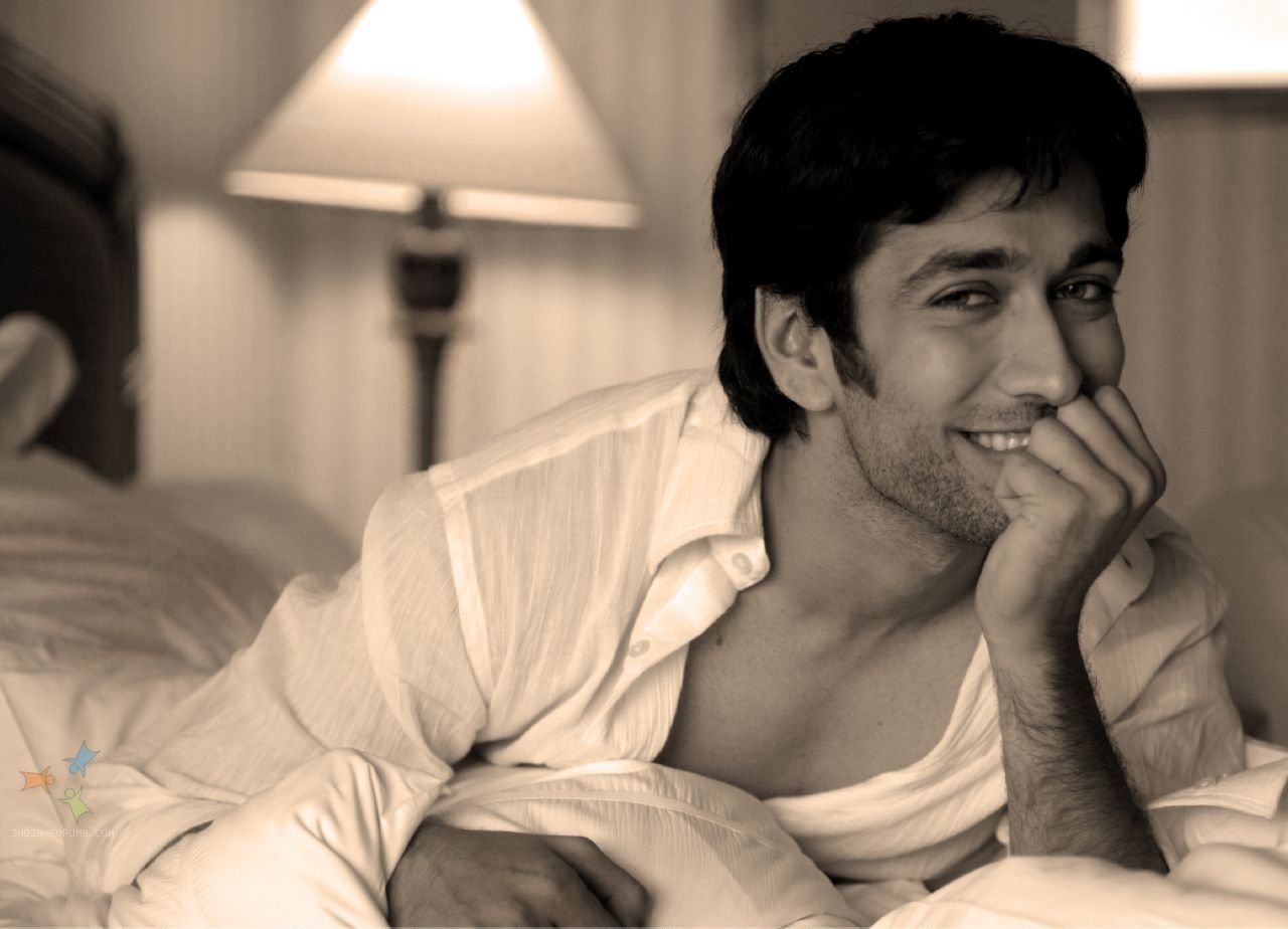 Nakuul Mehta Wallpapers - Wallpaper Cave