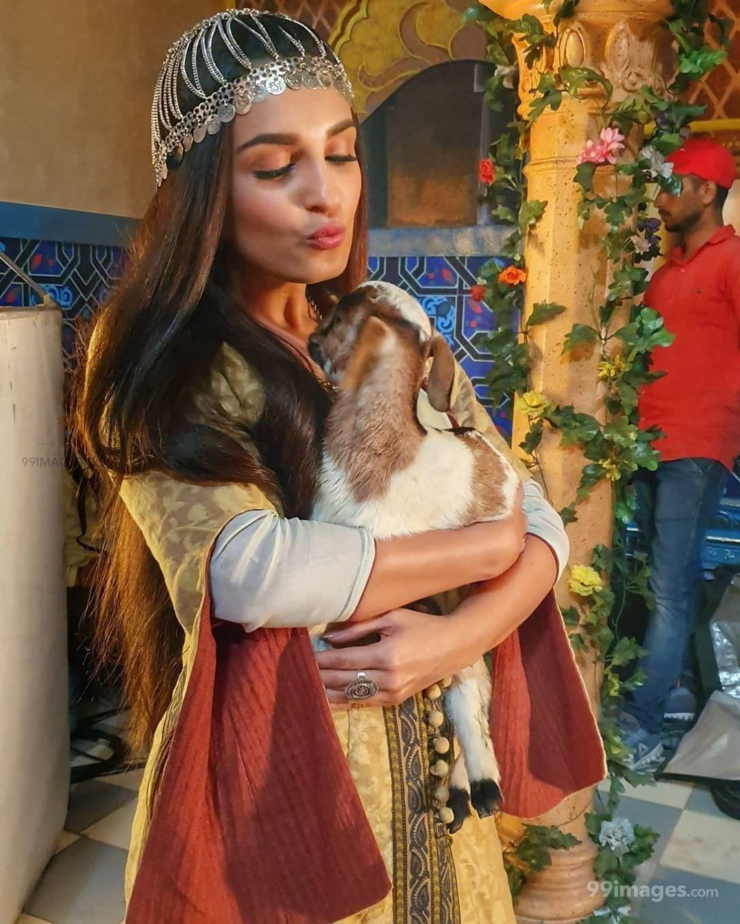 Shiny Doshi Phone Wallpapers - Wallpaper Cave