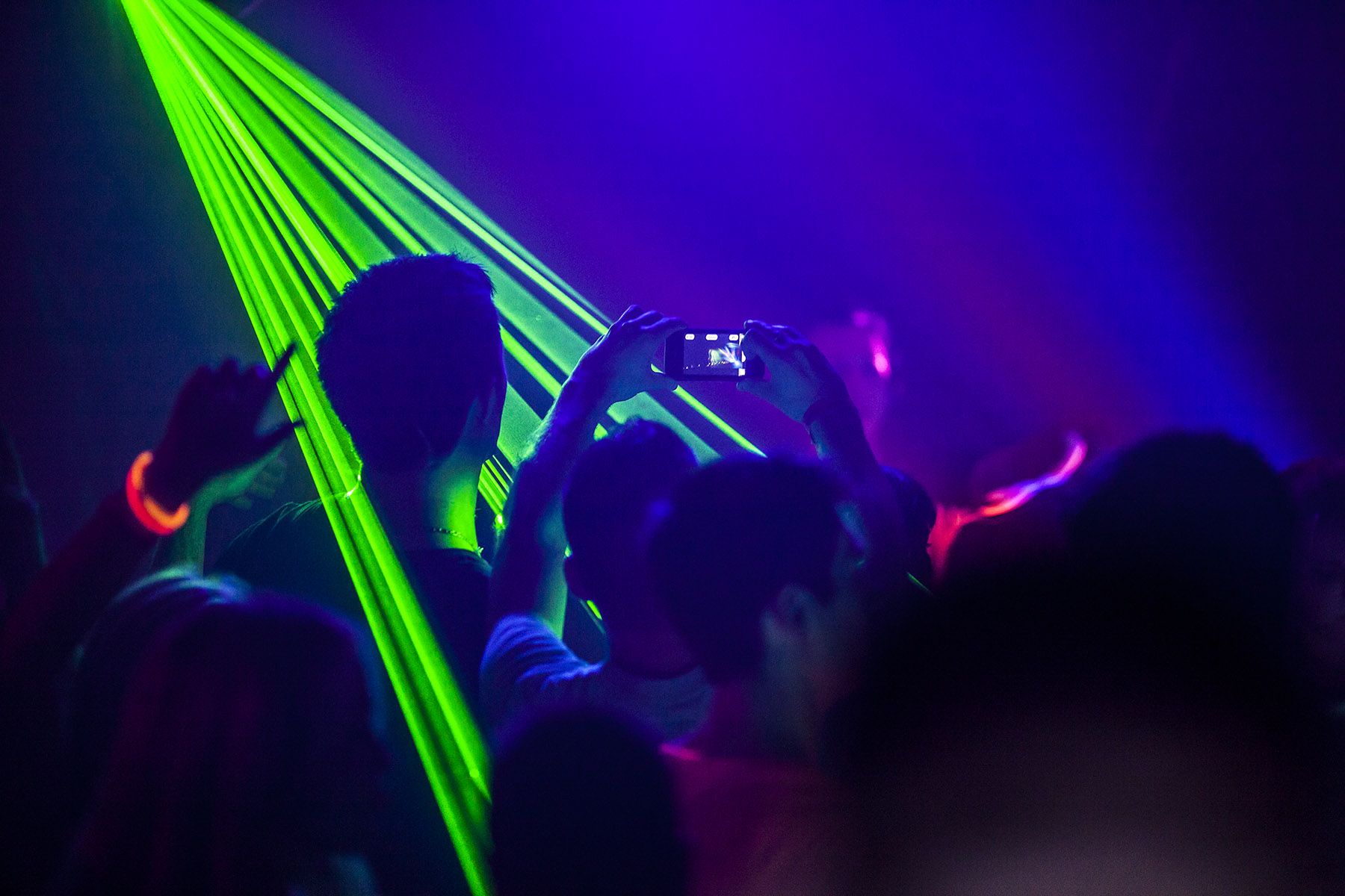 Raver Wallpapers - Wallpaper Cave