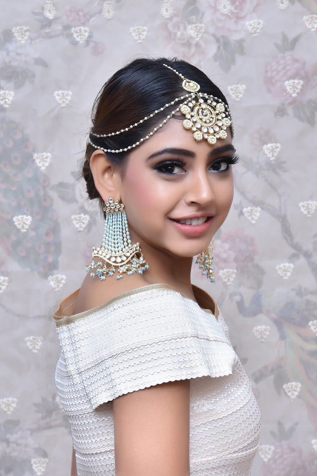 Niti Taylor Phone Wallpapers - Wallpaper Cave