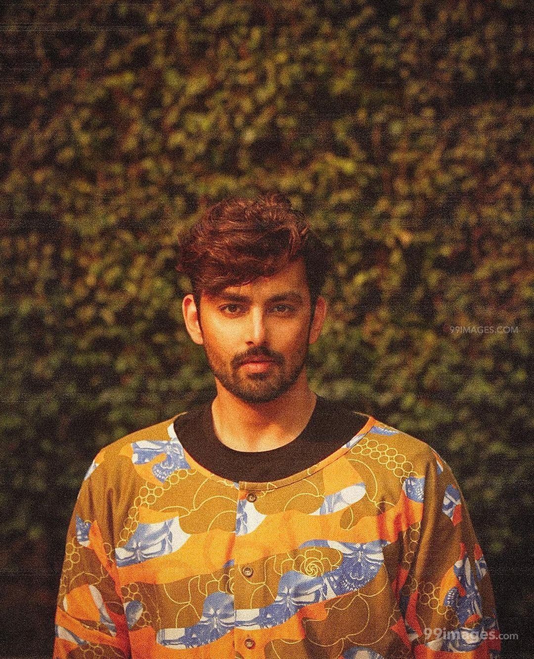 Himansh Kohli iPhone Wallpapers - Wallpaper Cave