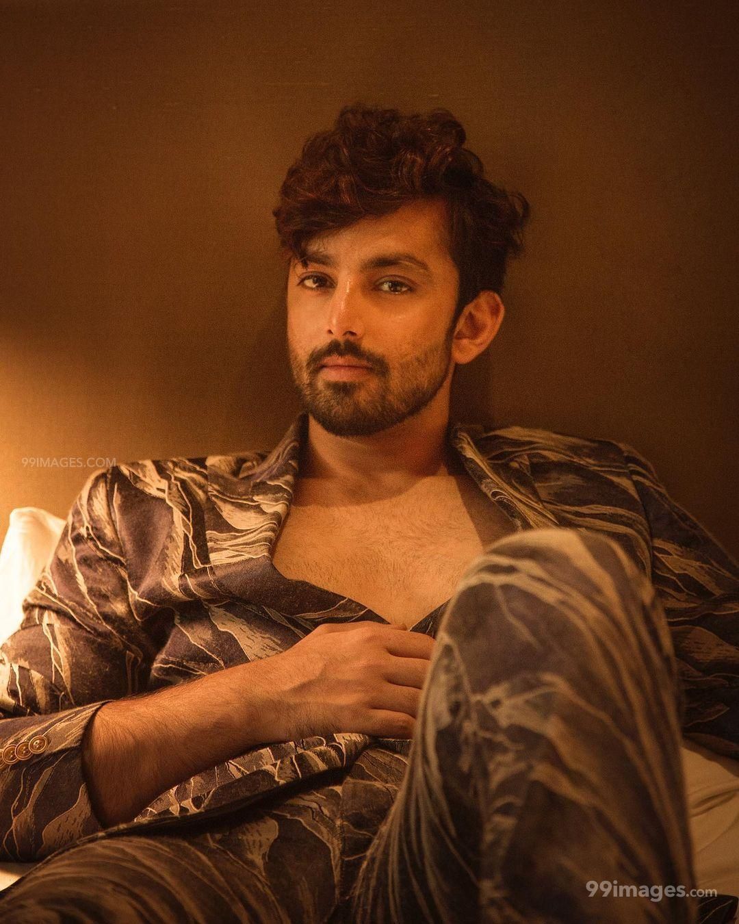 Himansh Kohli iPhone Wallpapers - Wallpaper Cave