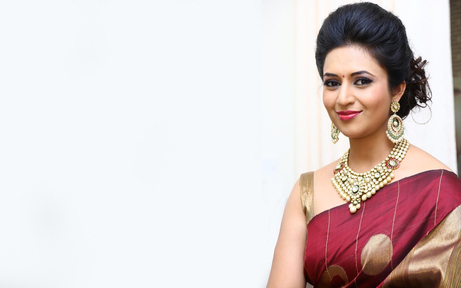 Divyanka Tripathi HD Desktop Wallpapers - Wallpaper Cave