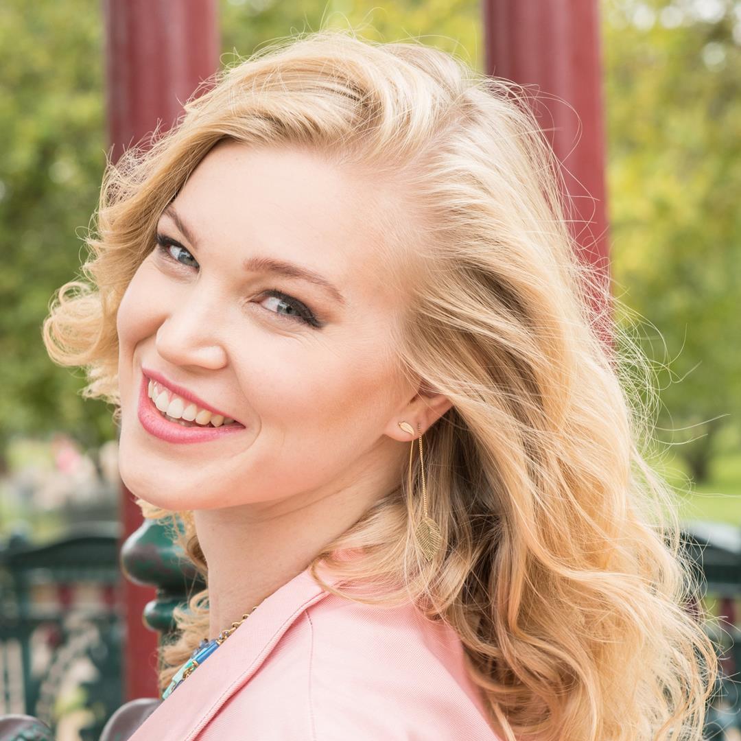 Alex Outhwaite Wallpapers - Wallpaper Cave