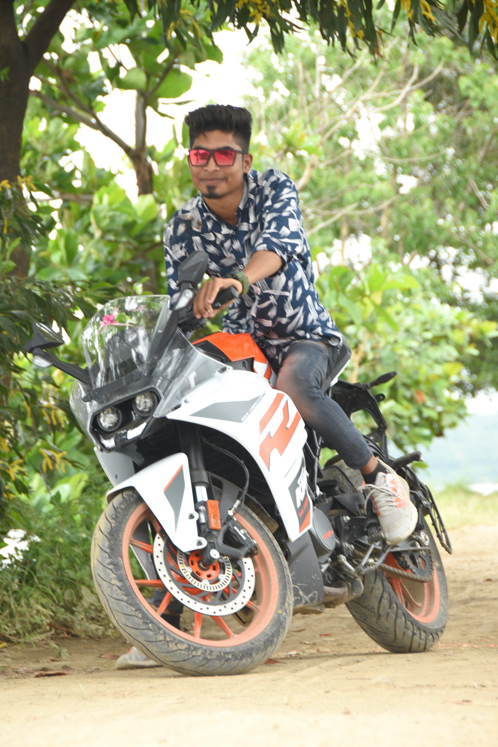 Boy Bike Wallpapers - Wallpaper Cave