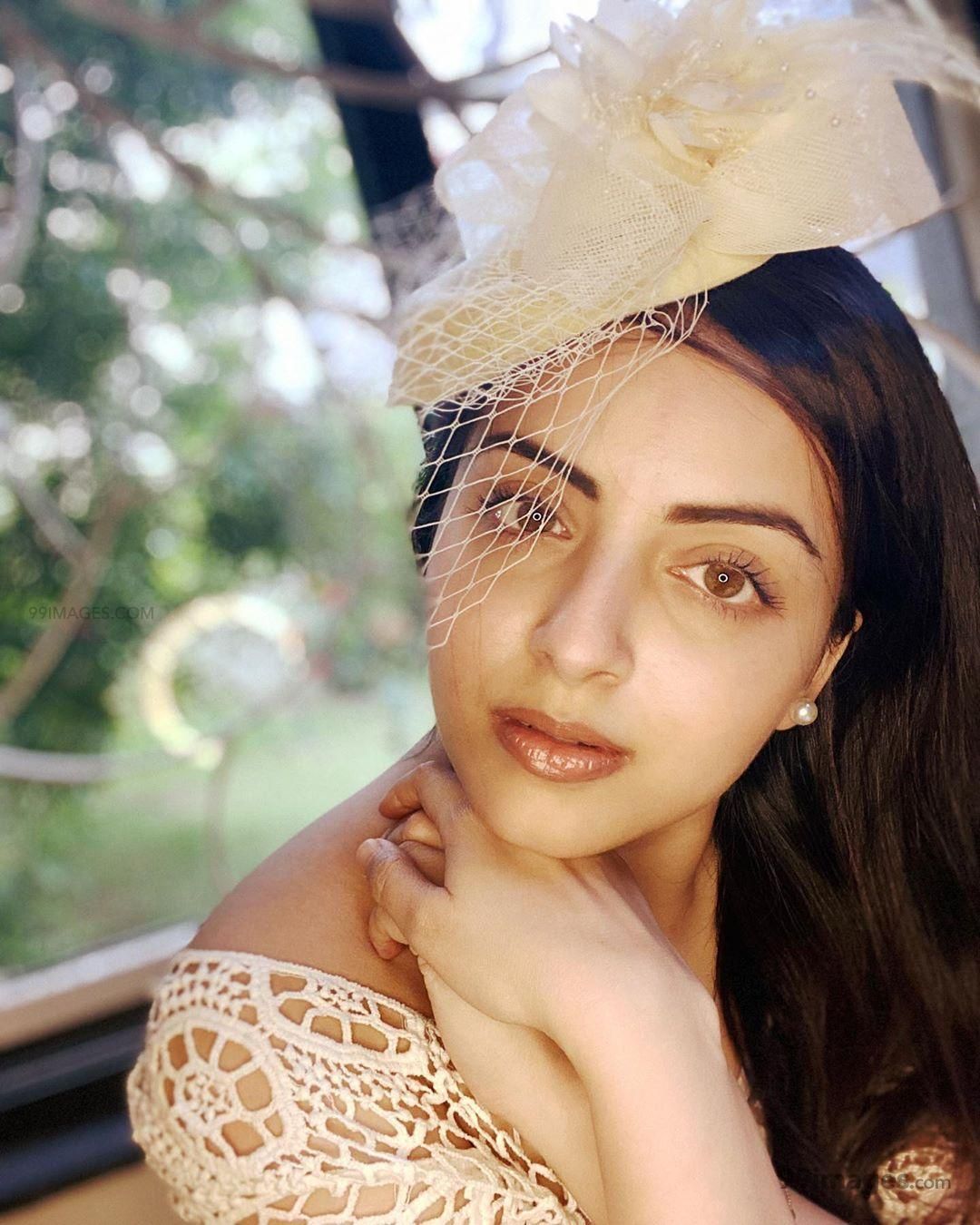 Shrenu Parikh iPhone Wallpapers - Wallpaper Cave