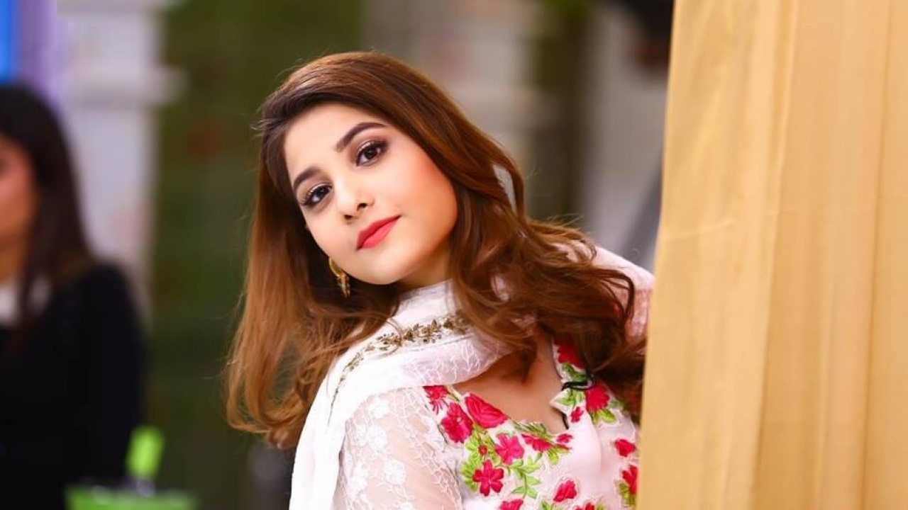 Hina Altaf Wallpapers - Wallpaper Cave