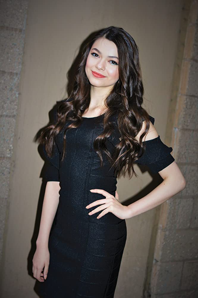 Nikki Hahn İkinci Şans Wallpapers - Wallpaper Cave