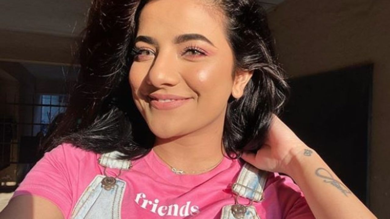 Mrunal Panchal Wallpapers - Wallpaper Cave