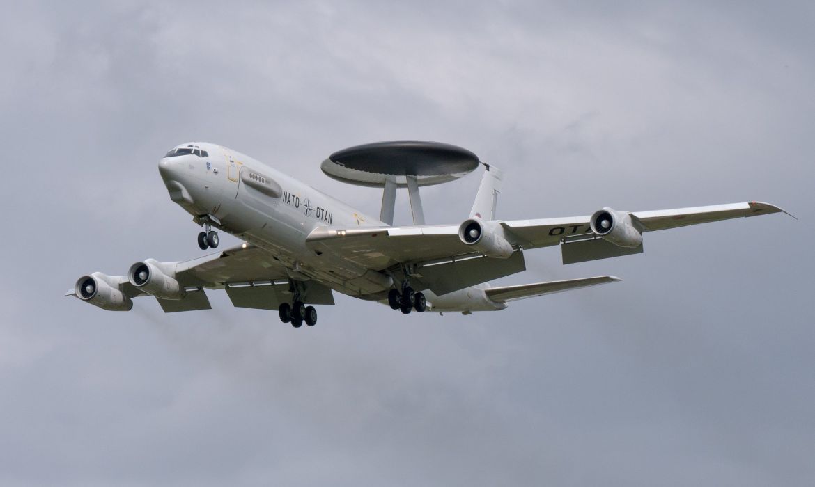 Boeing E-3 Sentry Wallpapers - Wallpaper Cave