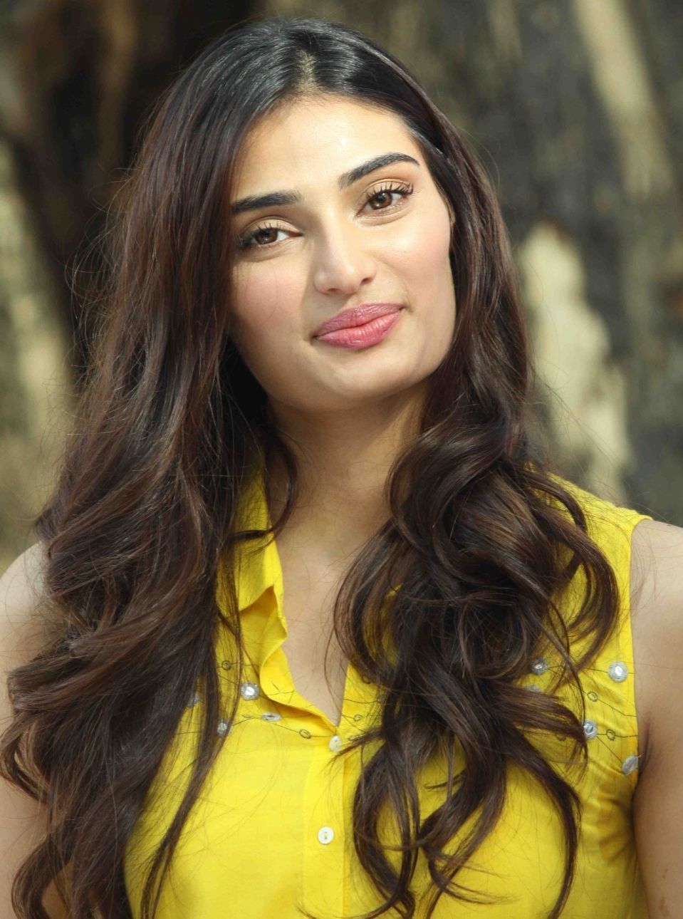 Athiya Shetty Phone Wallpapers - Wallpaper Cave