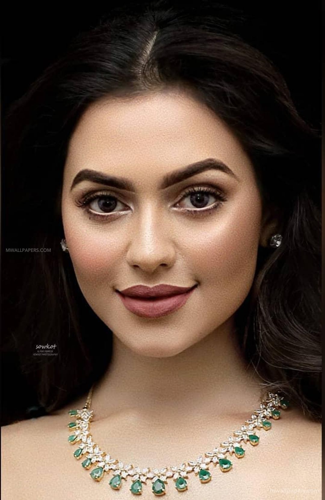 Nusrat Faria Wallpapers - Wallpaper Cave