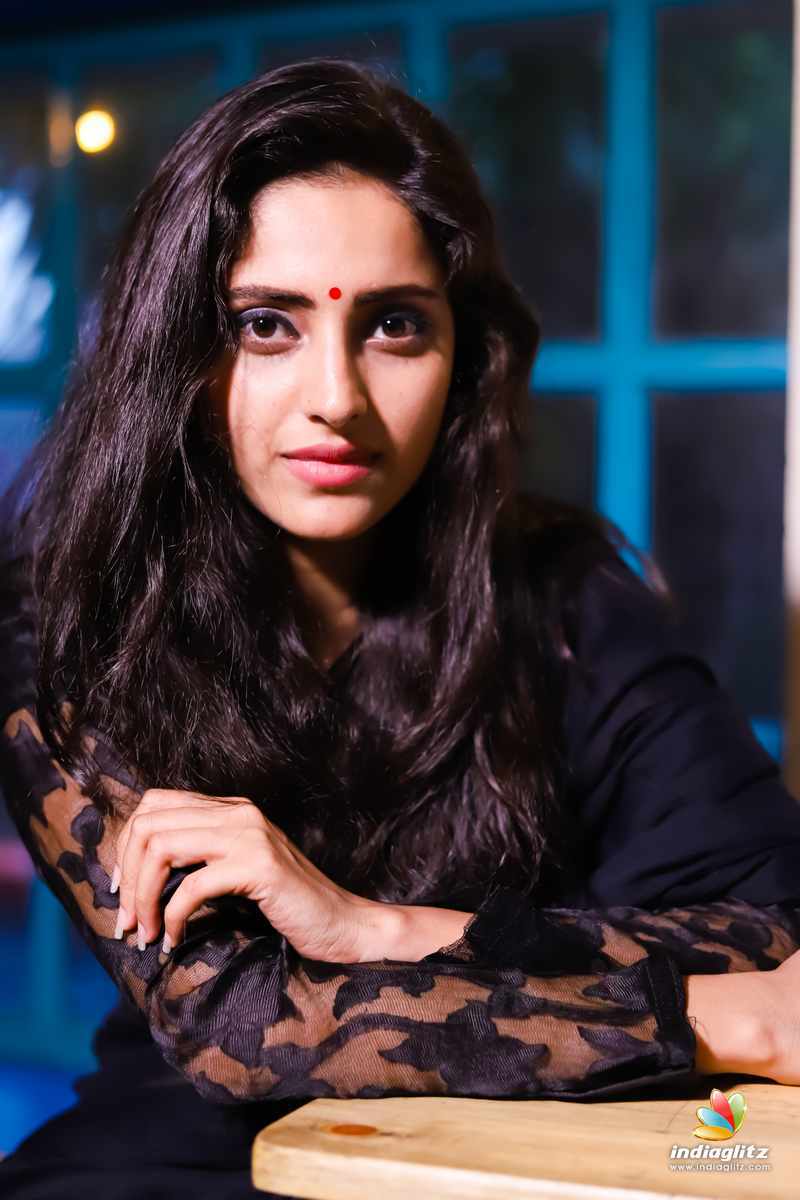 Tamil Serial Actress Wallpapers - Wallpaper Cave