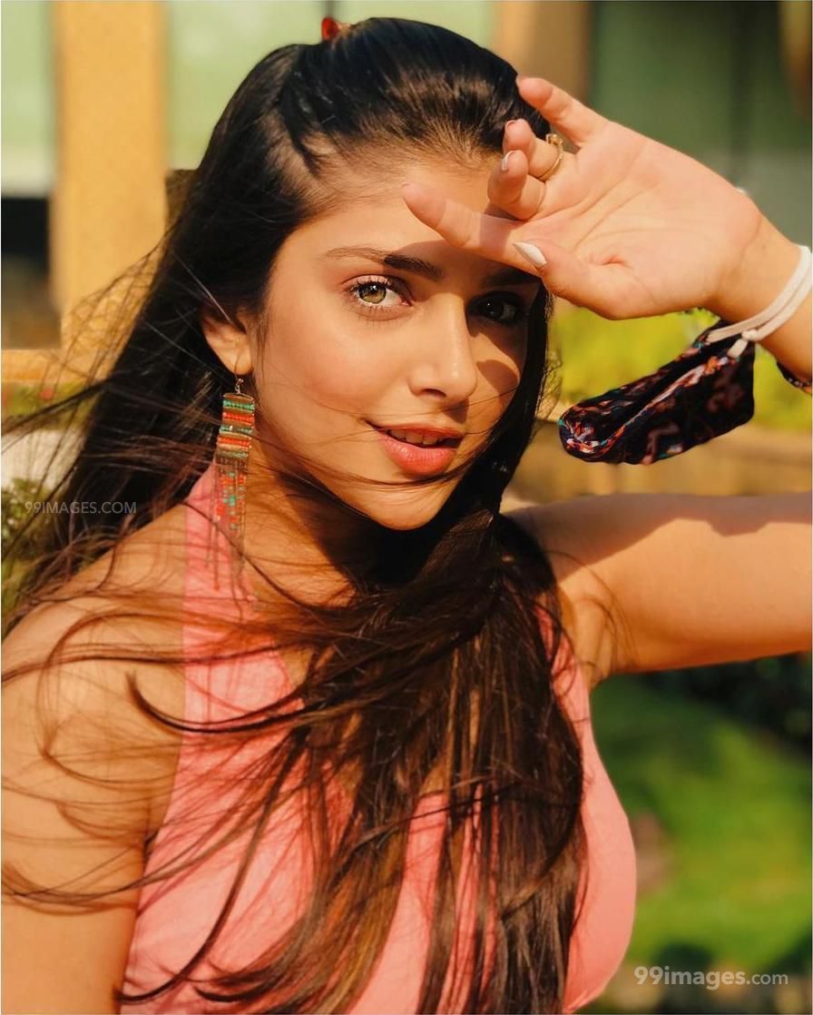 Ishitha Chauhan iPhone Wallpapers - Wallpaper Cave