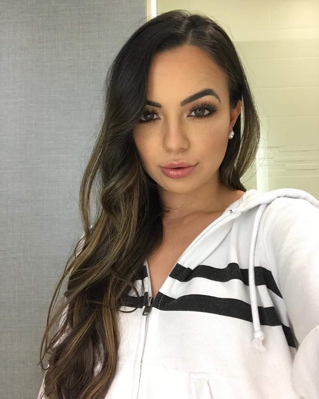 Veronica Merrell Wallpapers - Wallpaper Cave