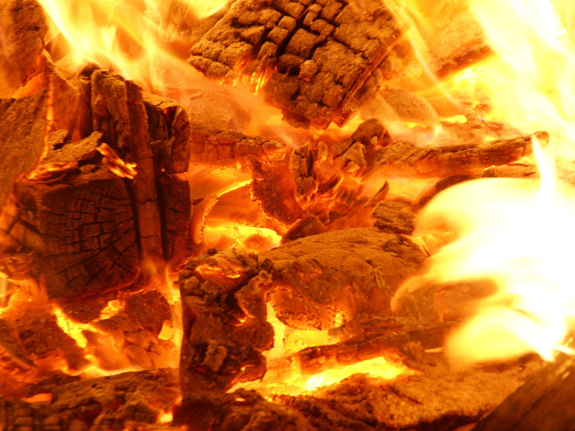 Wood Fire Wallpapers - Wallpaper Cave