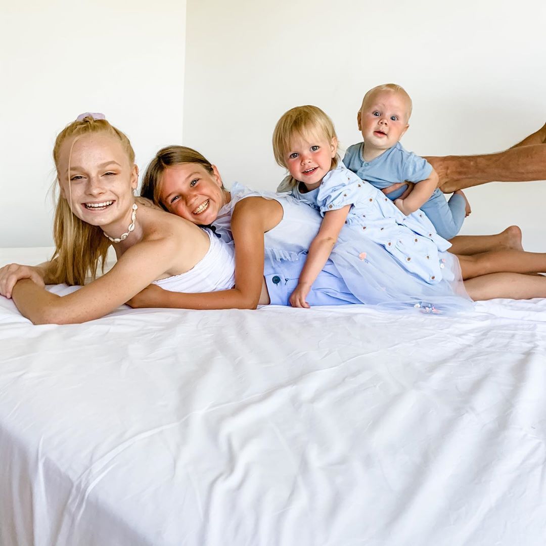 Family Fizz Wallpapers - Wallpaper Cave