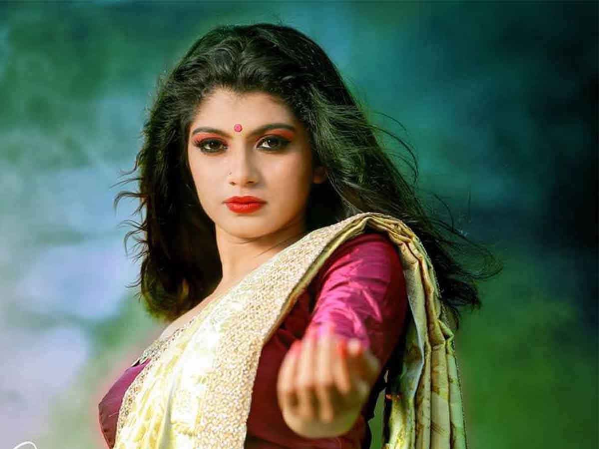 Shruthi Rajanikanth Wallpapers - Wallpaper Cave