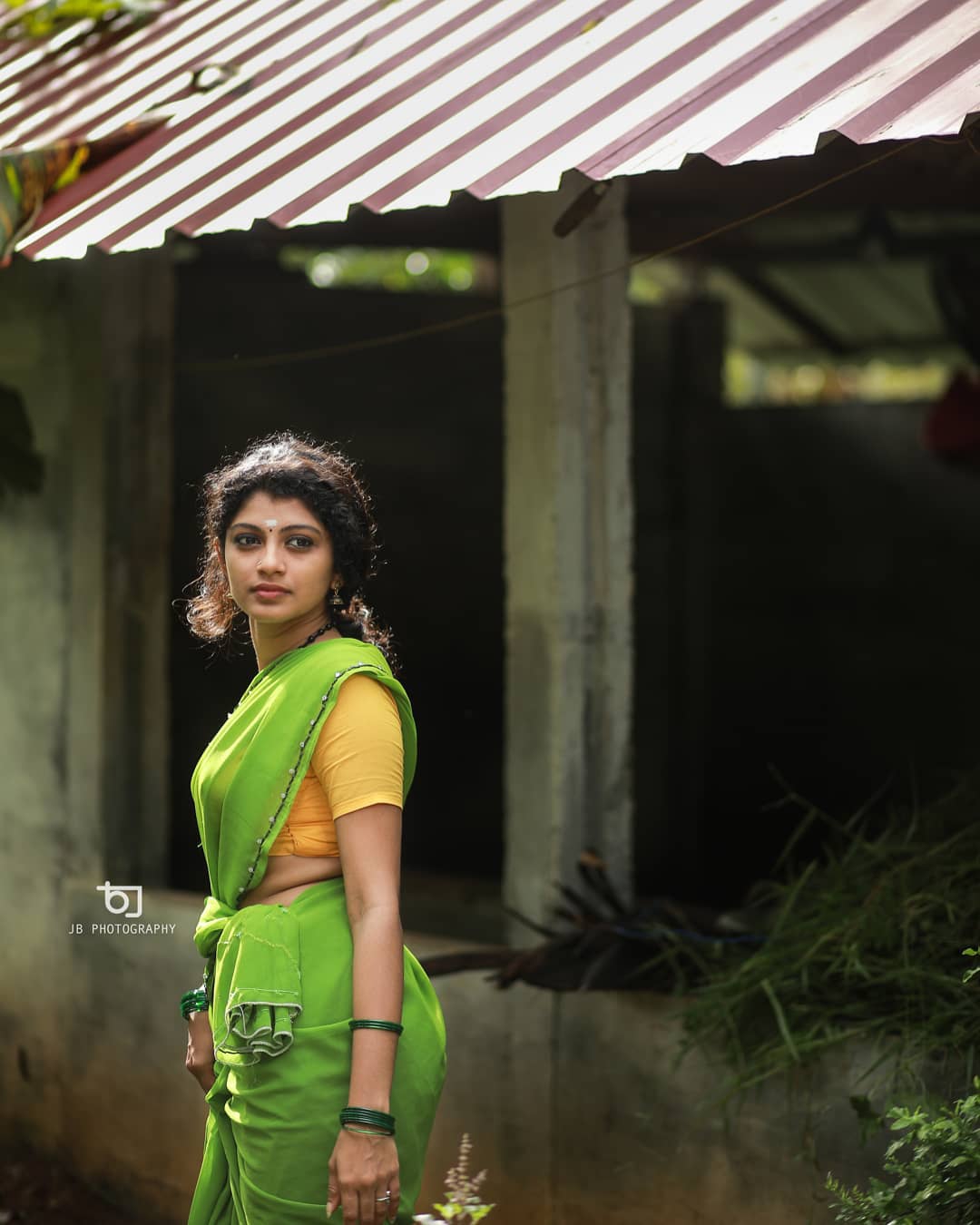 Shruthi Rajanikanth Wallpapers - Wallpaper Cave