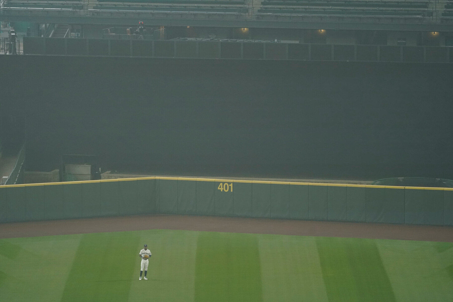 Foggy Baseball Field Wallpapers - Wallpaper Cave