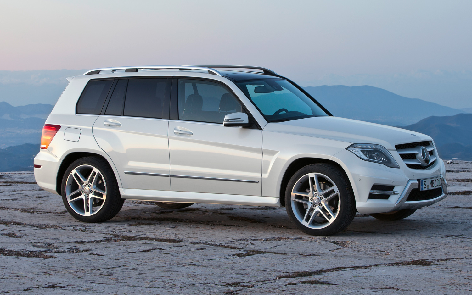 Mercedes Benz GLK 350 Wallpapers - Wallpaper Cave