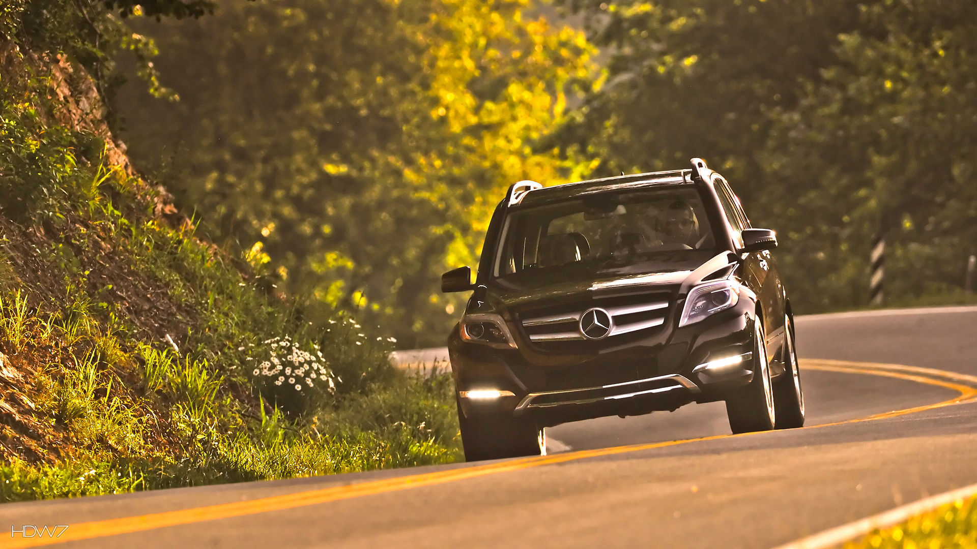 Mercedes Benz GLK 350 Wallpapers - Wallpaper Cave