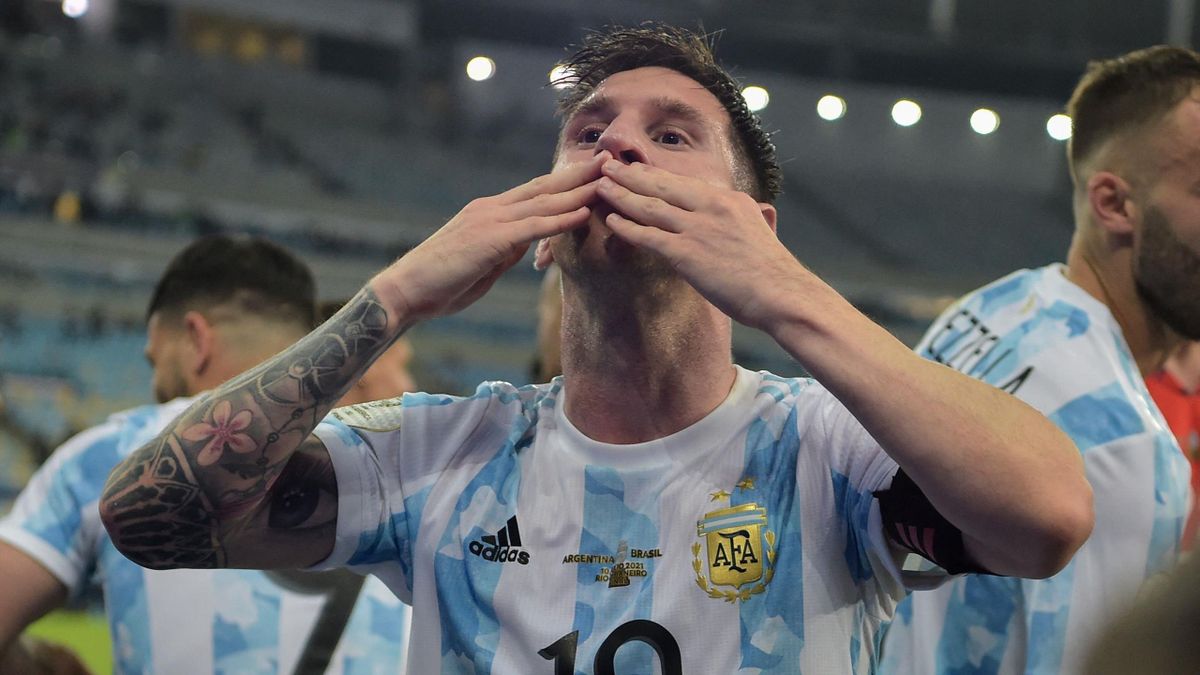 Messi Paris 2022 Wallpapers - Wallpaper Cave