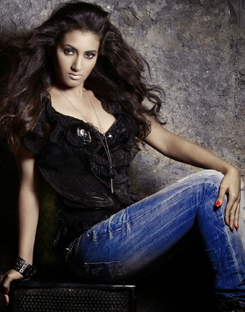 Additi Gupta Wallpapers - Wallpaper Cave