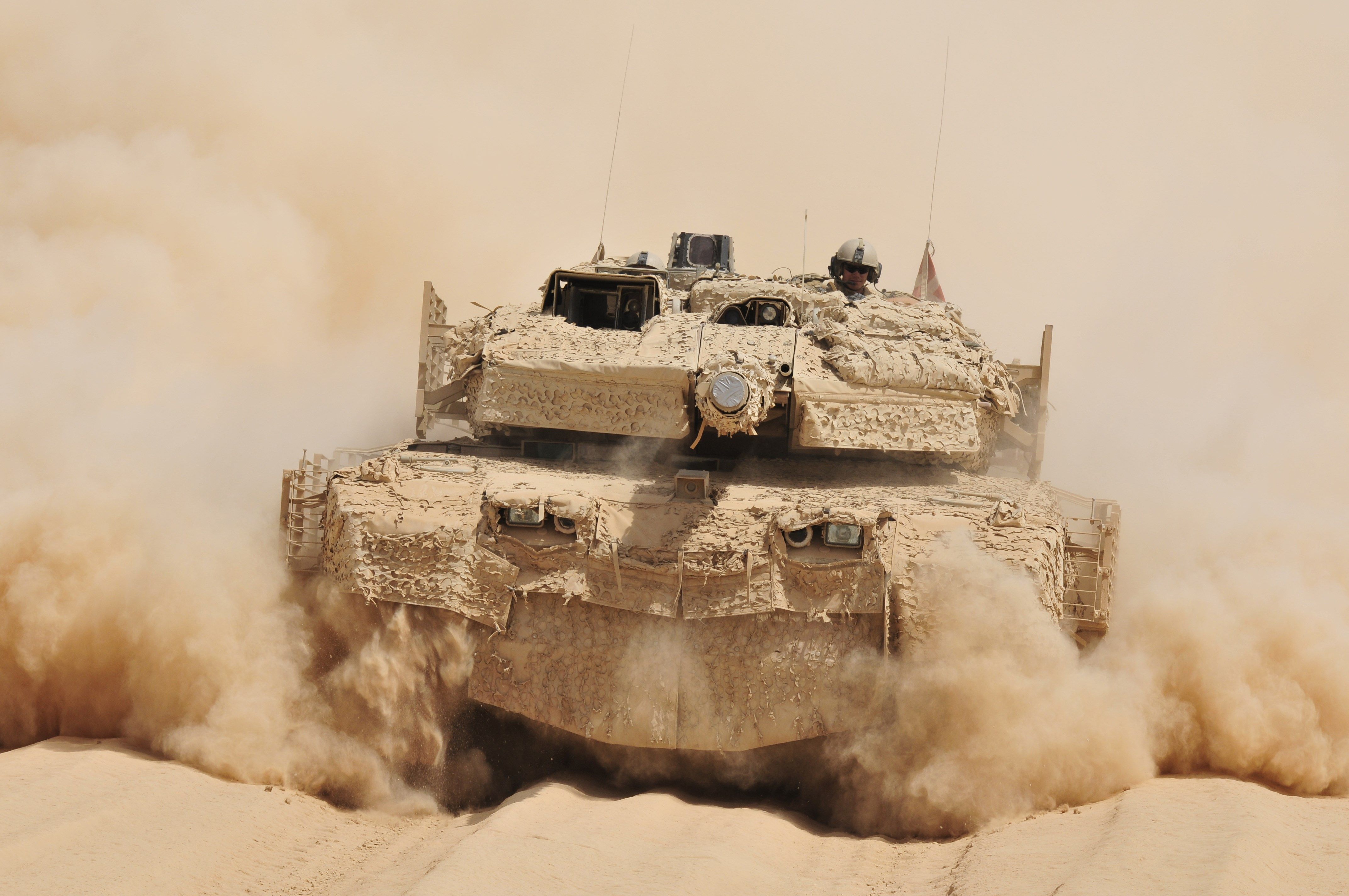 Armed Vehicles Wallpapers - Wallpaper Cave