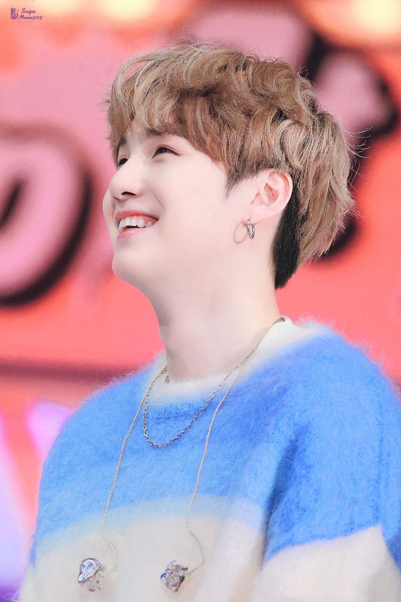 Suga Smile Wallpapers - Wallpaper Cave