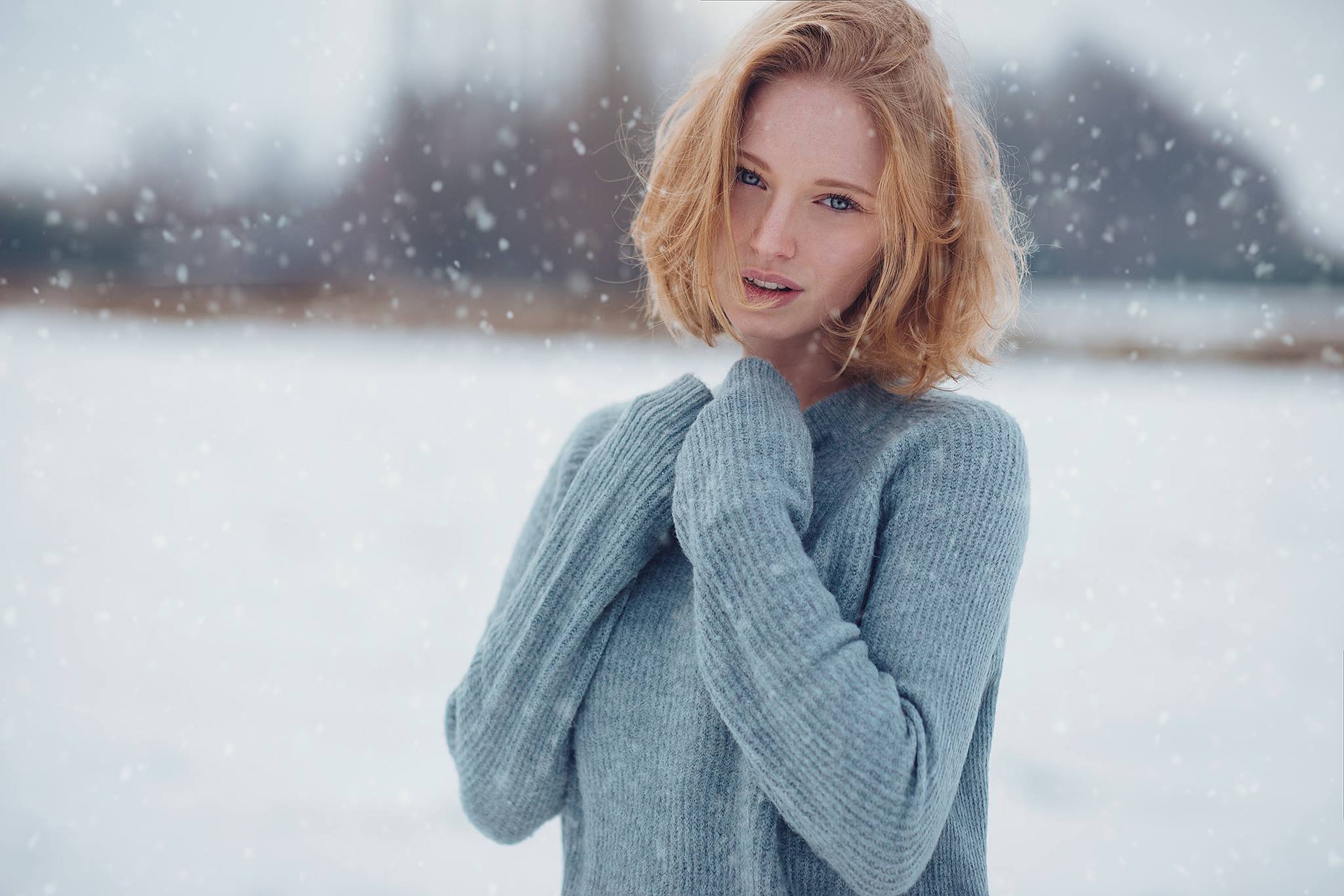 Women Winter Wallpapers - Wallpaper Cave
