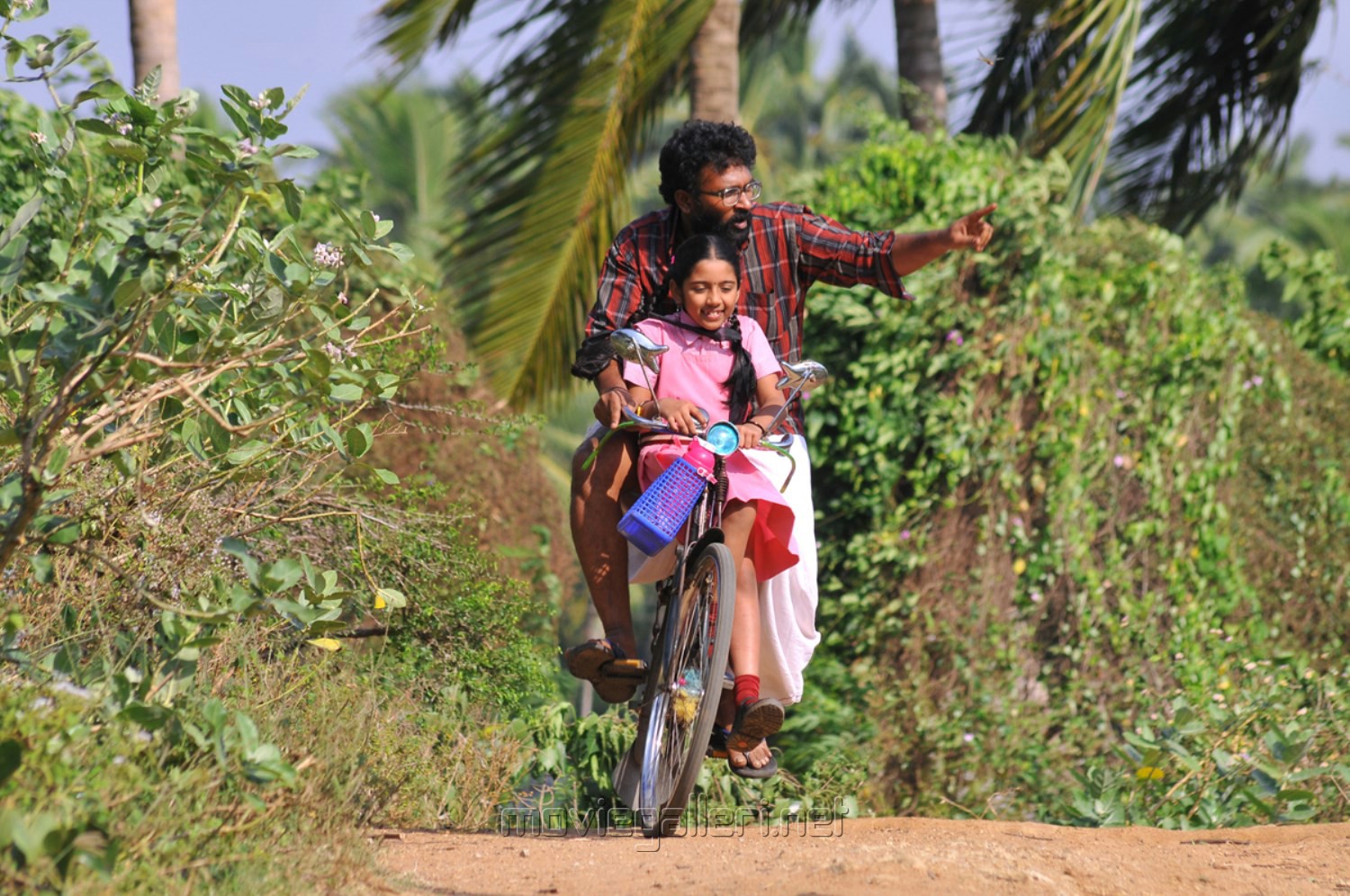 Thanga Meengal Wallpapers - Wallpaper Cave