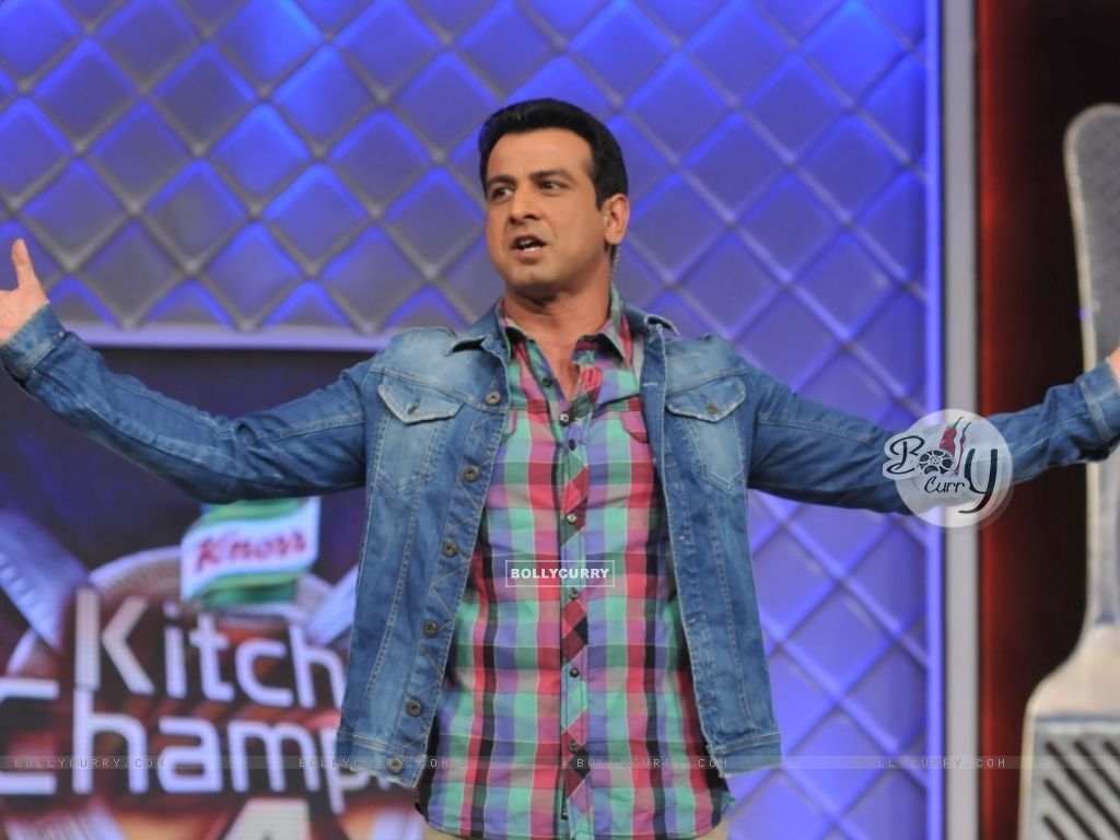 Ronit Roy Wallpapers - Wallpaper Cave