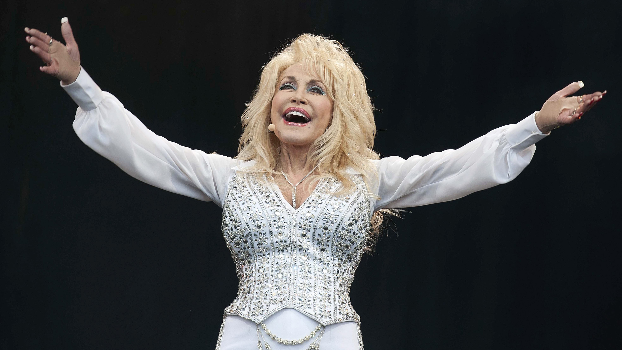 Dolly Parton Desktop Wallpapers - Wallpaper Cave