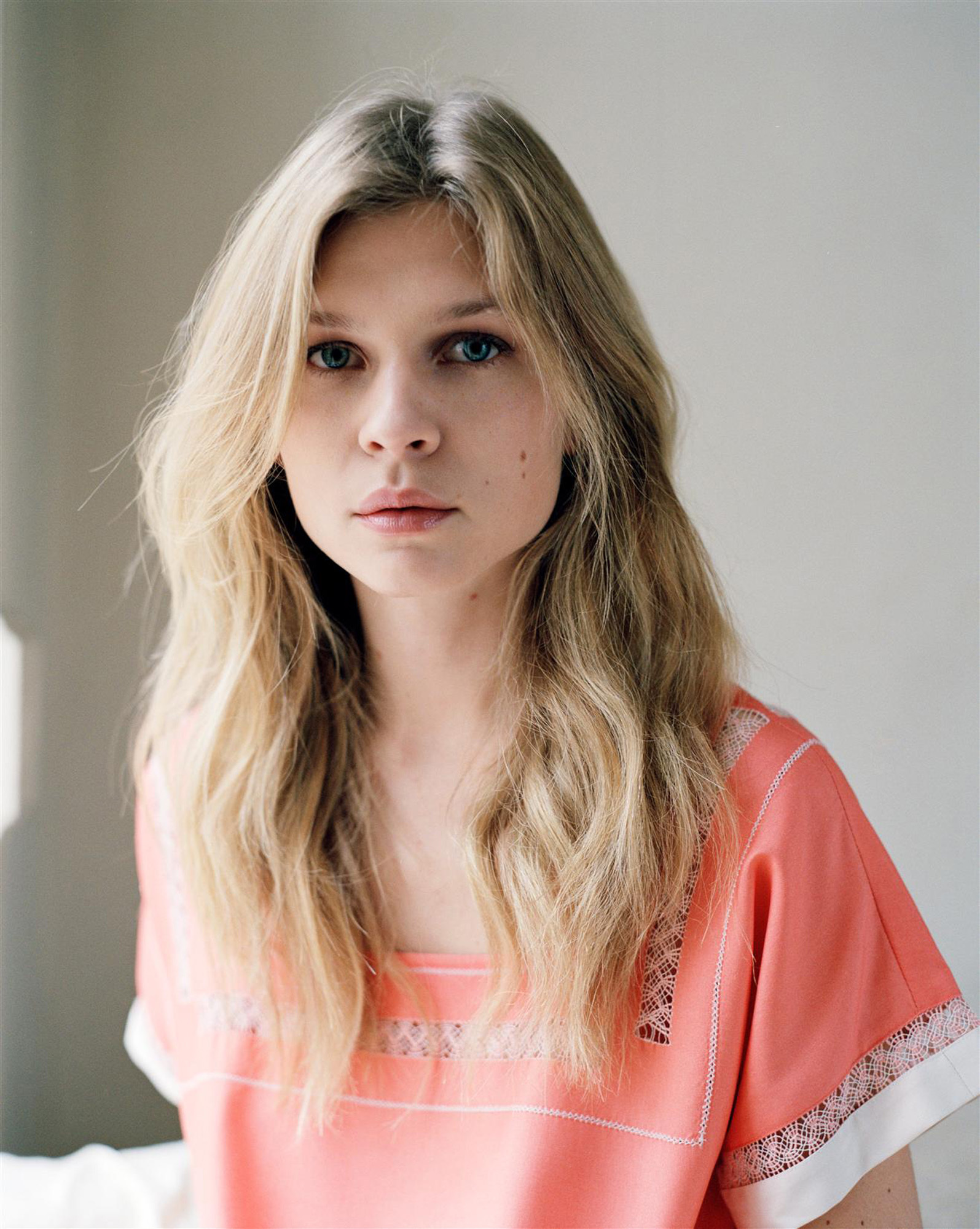 Clemence Poesy Wallpapers - Wallpaper Cave