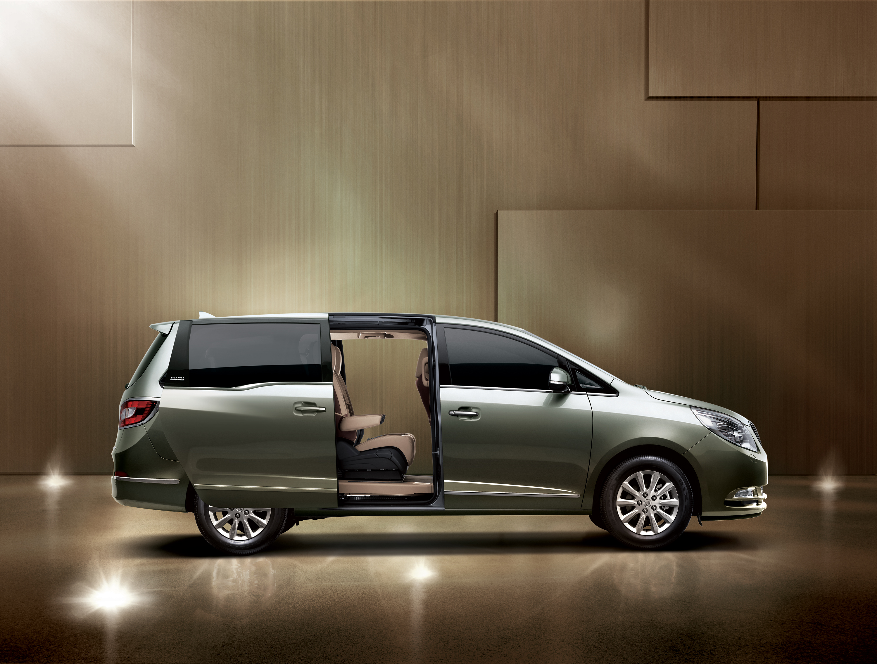 Innova Car Wallpapers - Wallpaper Cave