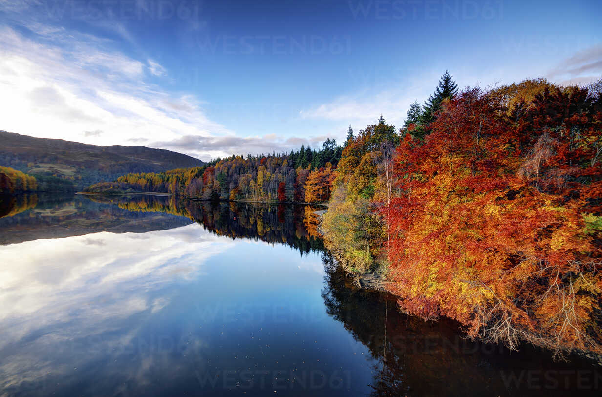 Autumn Loch Wallpapers - Wallpaper Cave