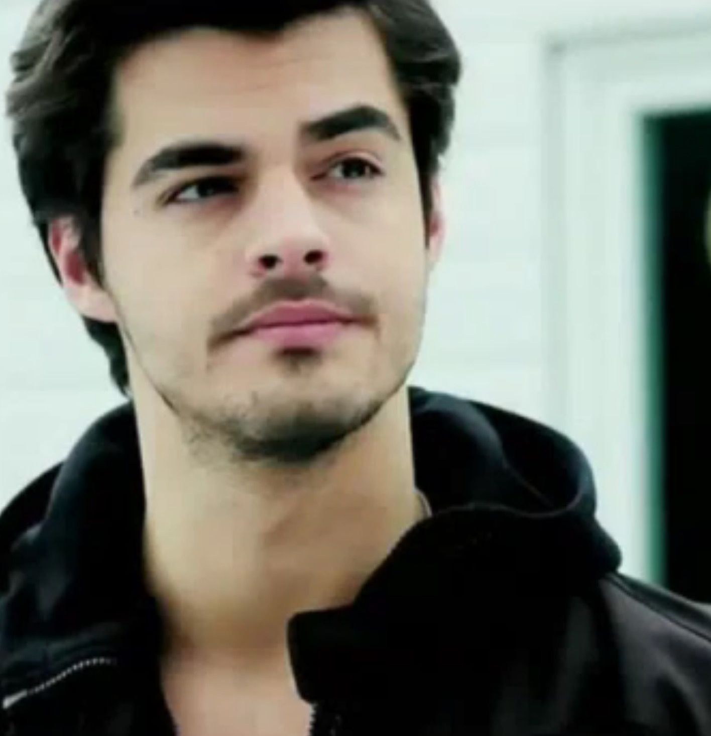 All Turkish Actors Wallpapers - Wallpaper Cave