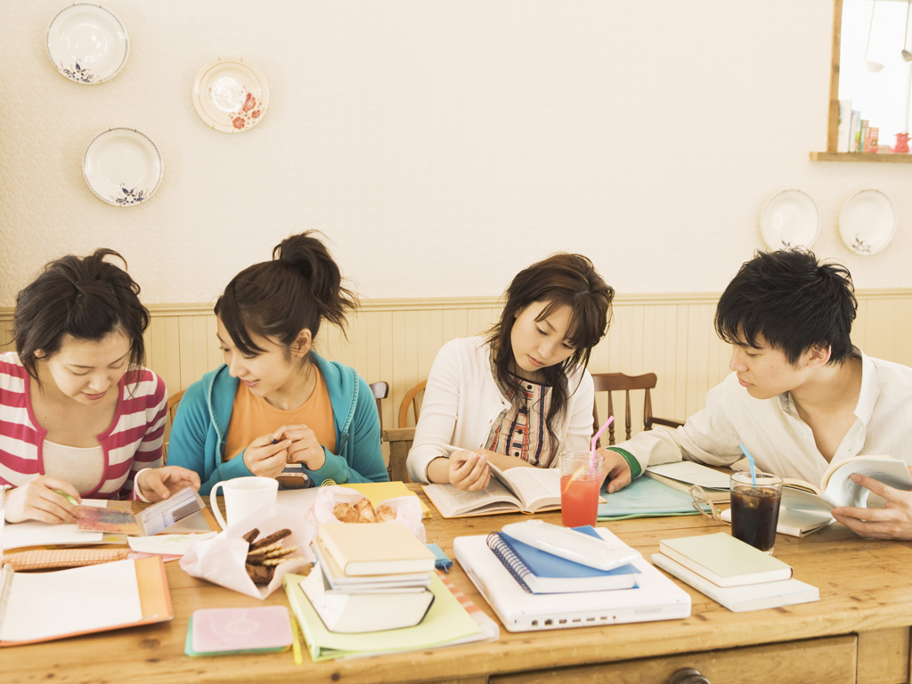 College Life Wallpapers - Wallpaper Cave