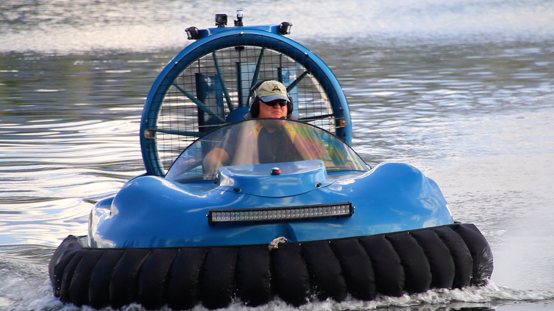 Hovercraft Wallpapers - Wallpaper Cave