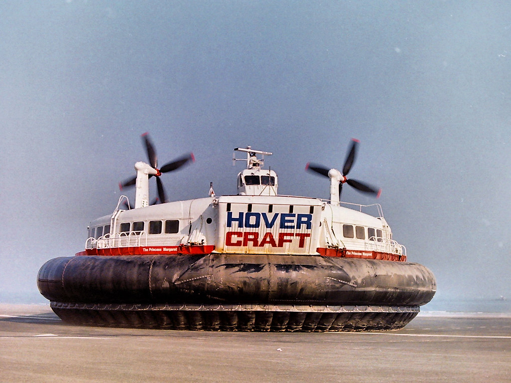 Hovercraft Wallpapers - Wallpaper Cave
